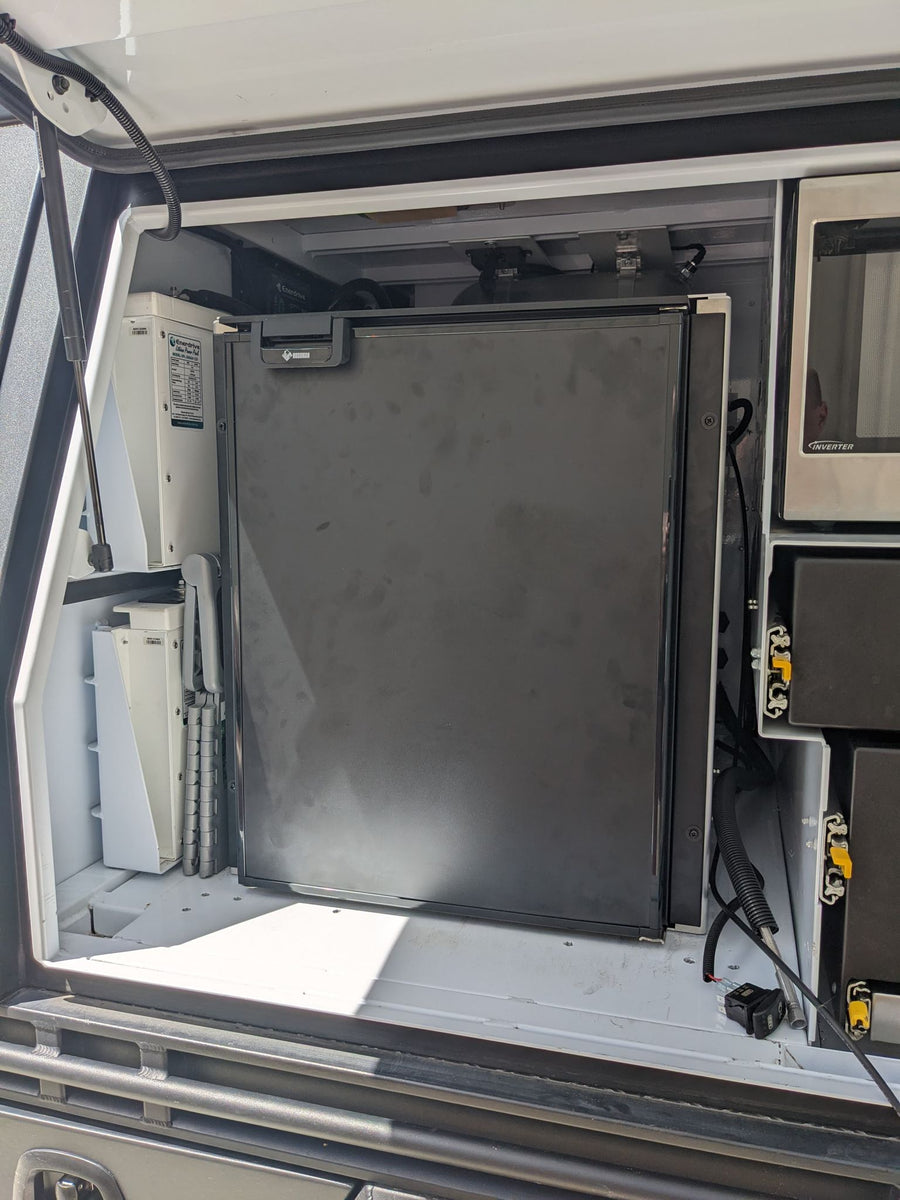 85 Litre Bushman Alloy Fridge Enclosure – Mex's Garage